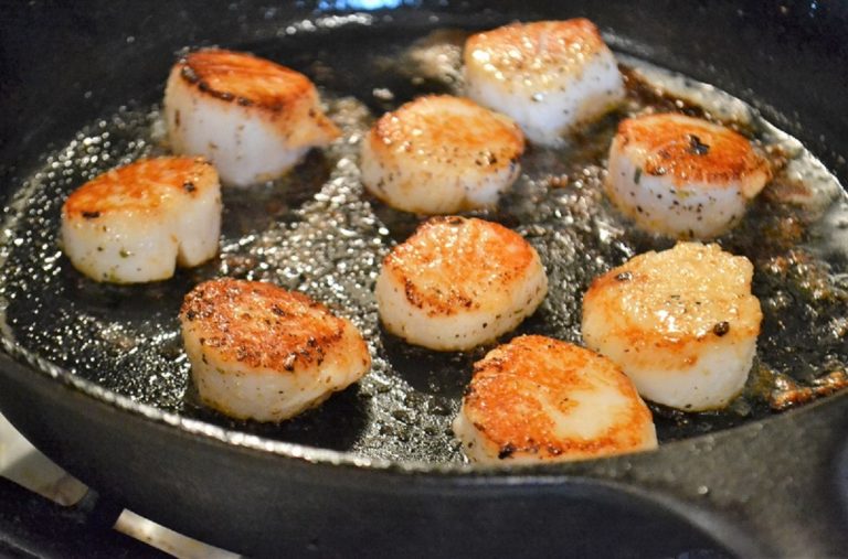 What Does a Scallop Taste Like? - Jersey Girl Cooks